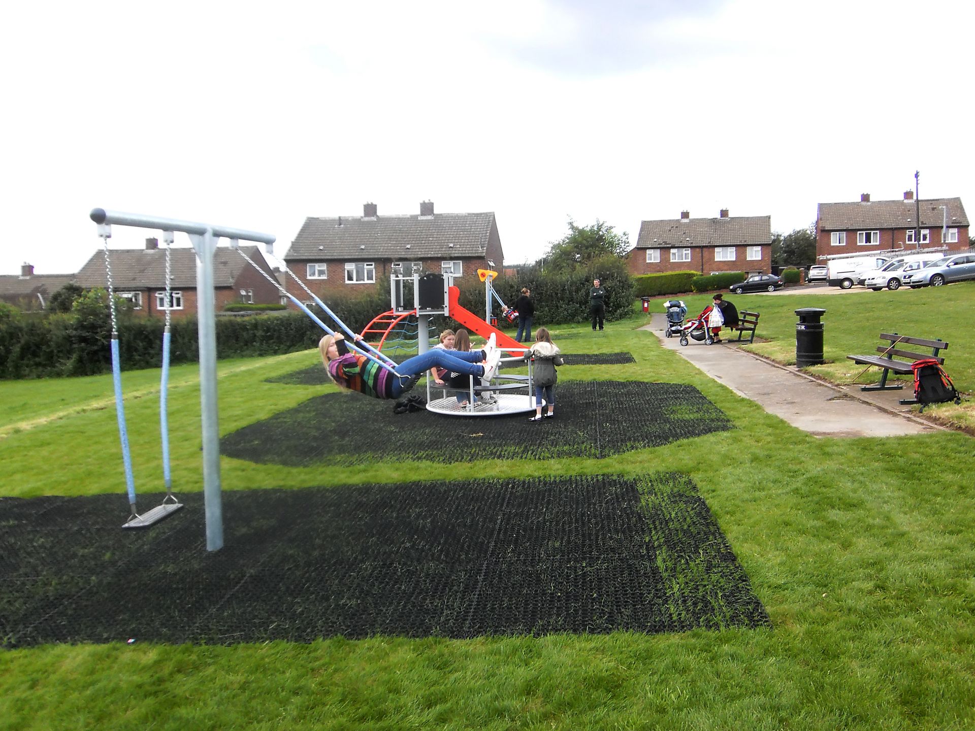 Outdoor play & playground equipment | LARS LAJ® UK playgrounds