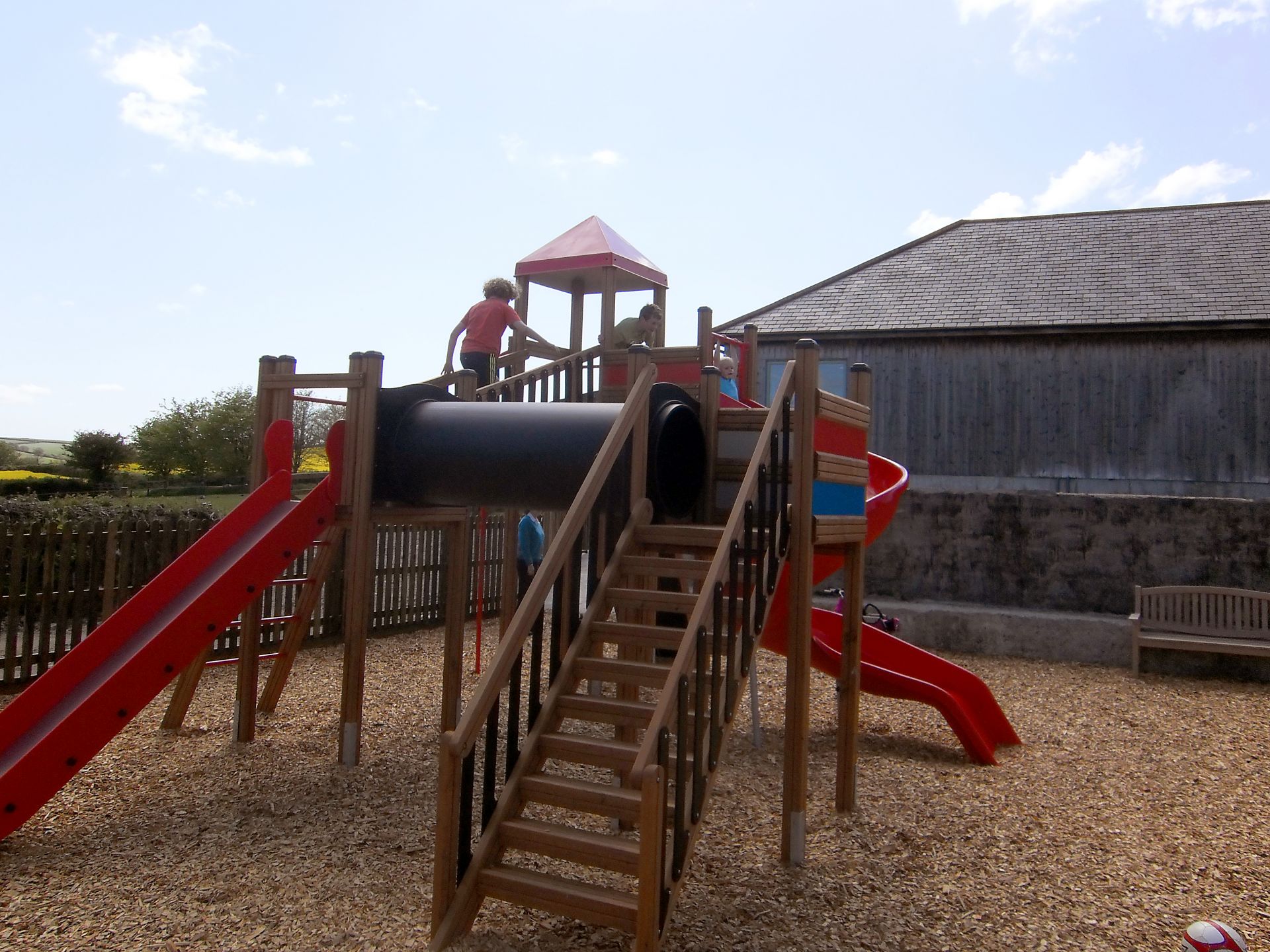 Outdoor play & playground equipment | LARS LAJ® UK playgrounds